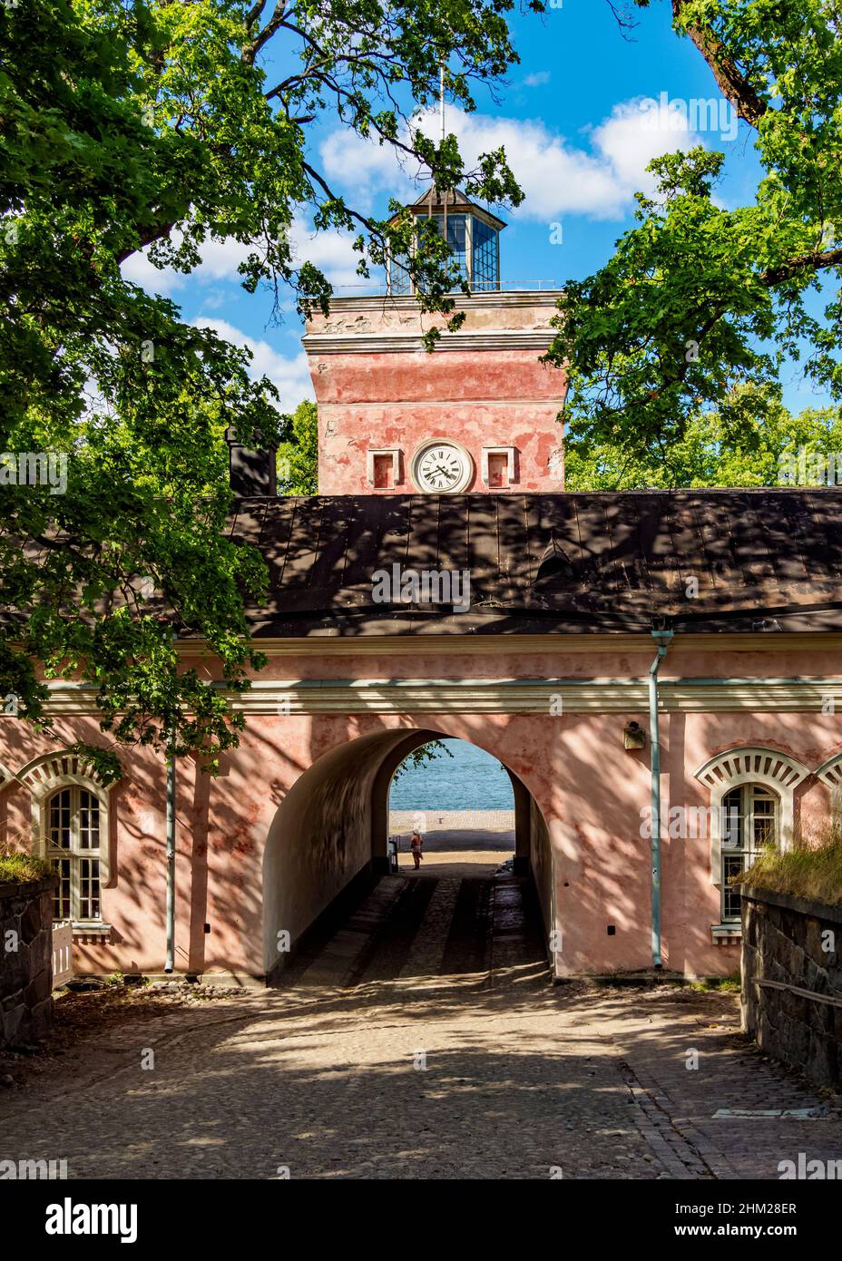 Arch gate suomenlinna fortress hi-res stock photography and images - Alamy