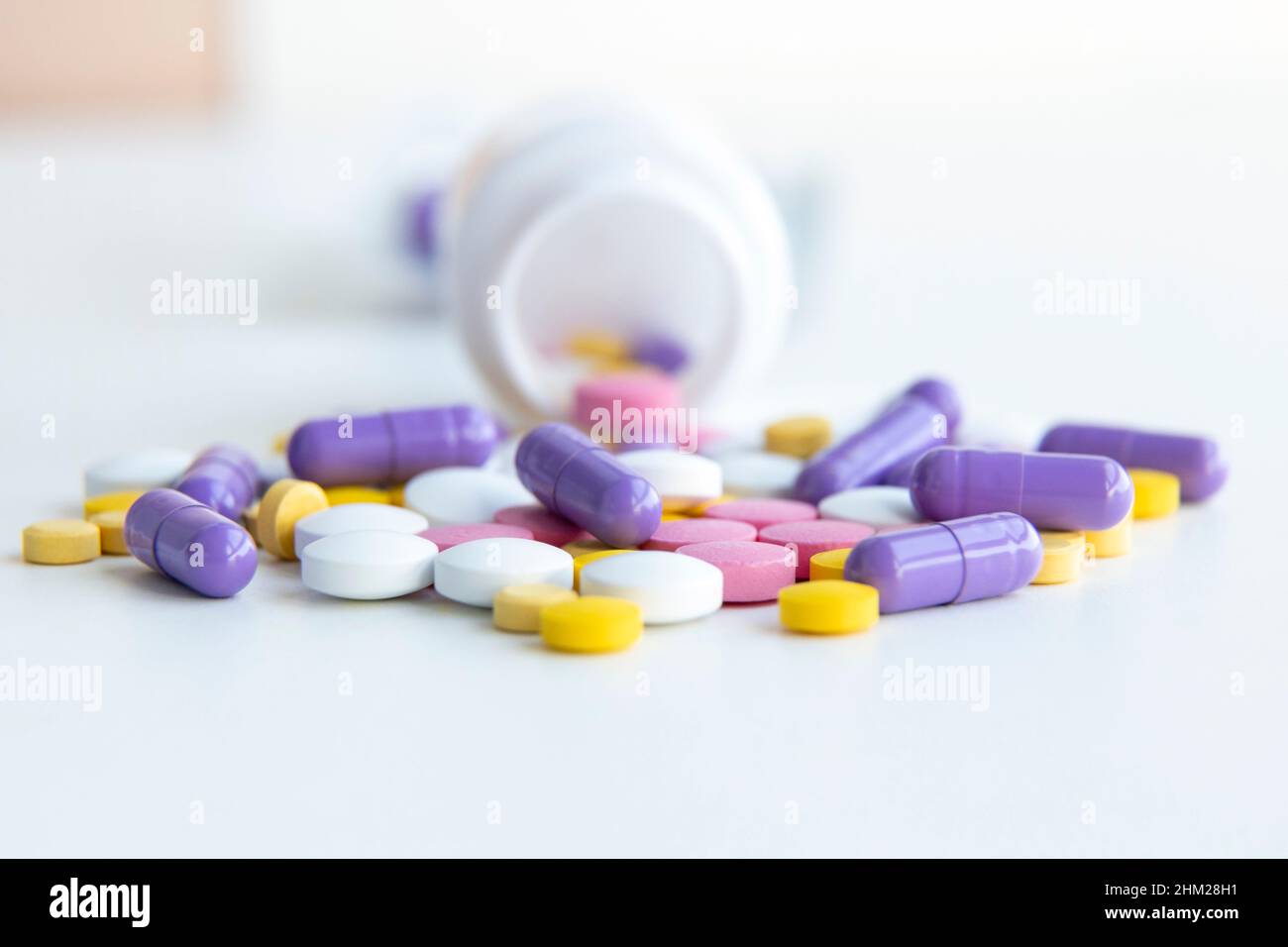 Influenza treatment hi-res stock photography and images - Alamy