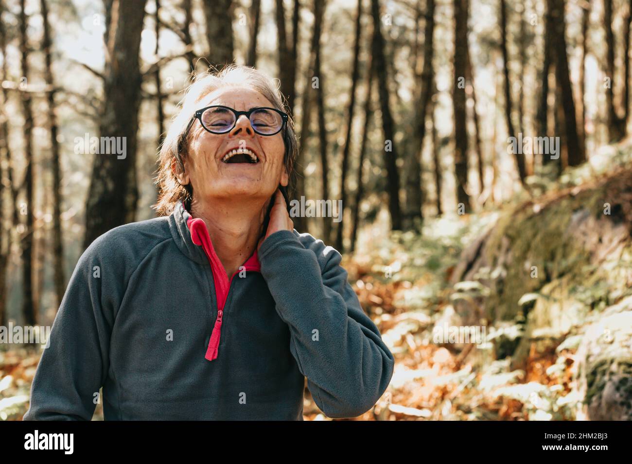 Old woman laughing hi-res stock photography and images - Alamy