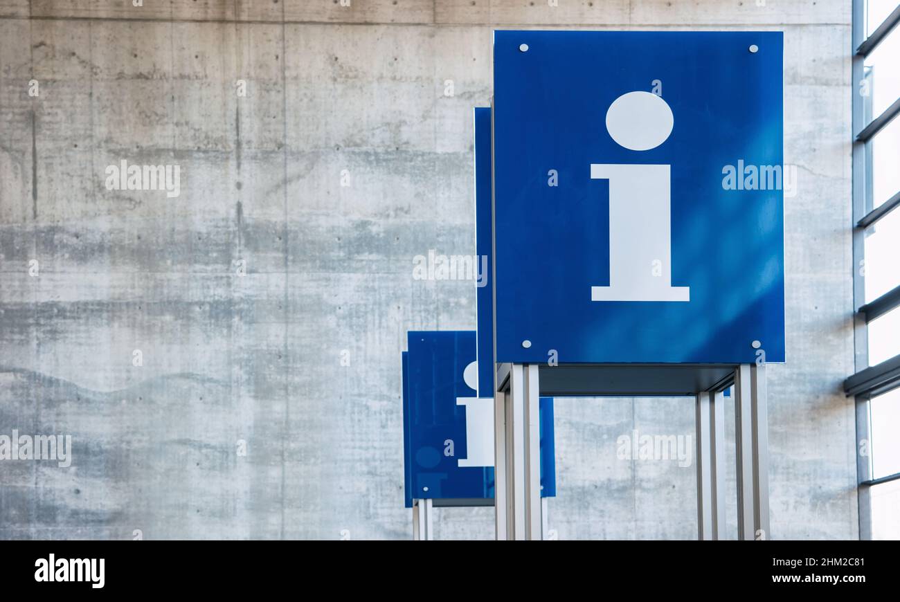 Help desk, Information sign at airport for tourist Stock Photo - Alamy