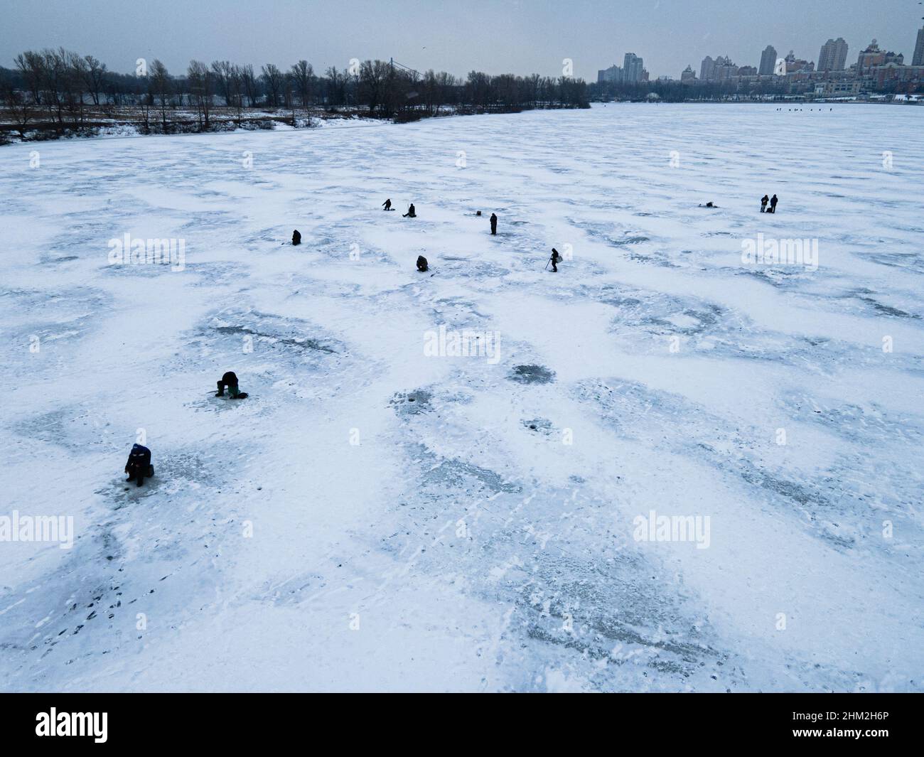 Group of fishermen hi-res stock photography and images - Alamy