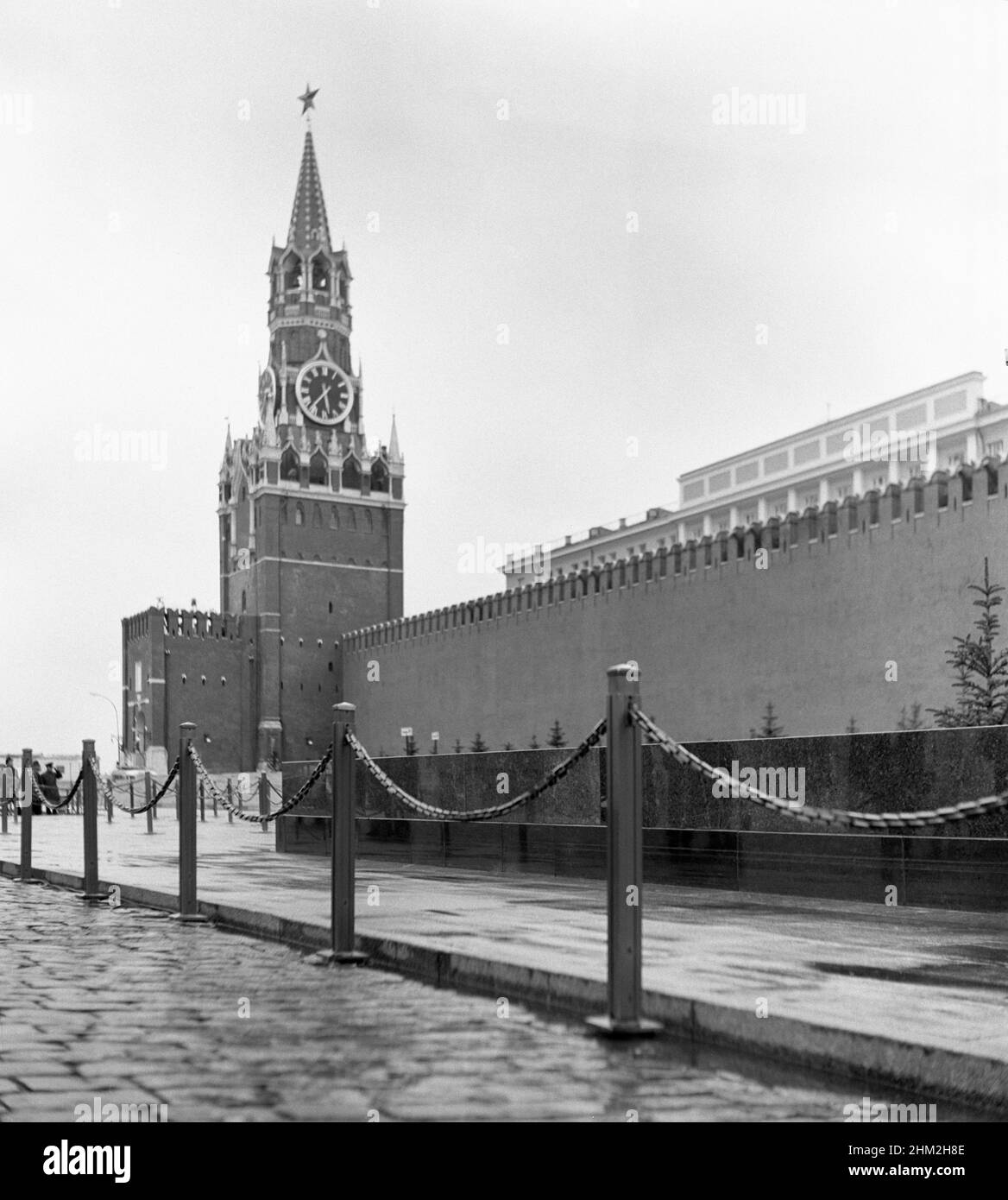 Spasskaya Tower, Kremlin, The Red Square, Moscow, Russia, USSR, April ...