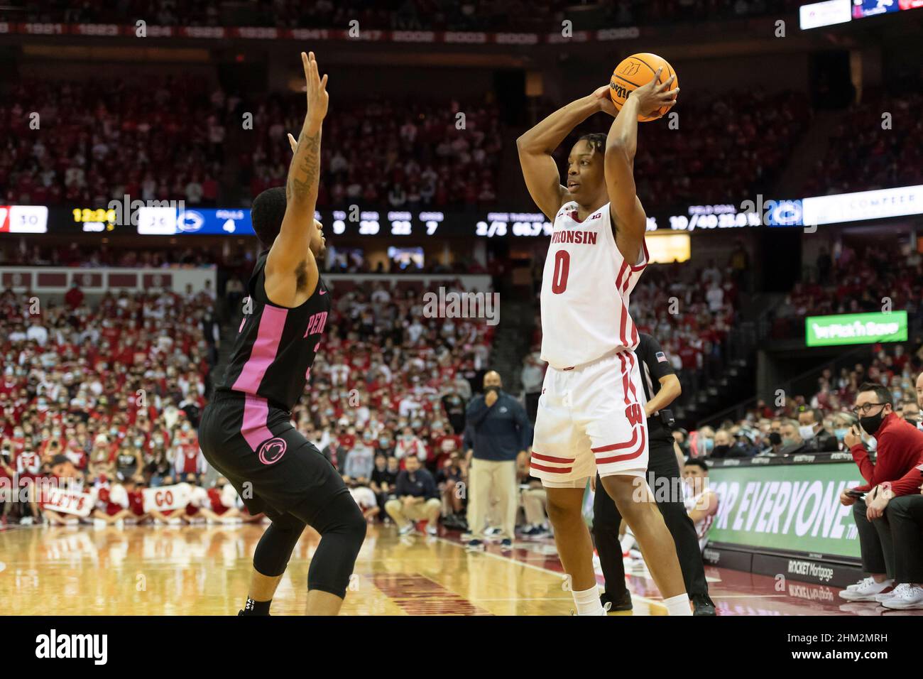 Madison, WI, USA. 5th Feb, 2022. Wisconsin Badgers guard Jahcobi Neath ...