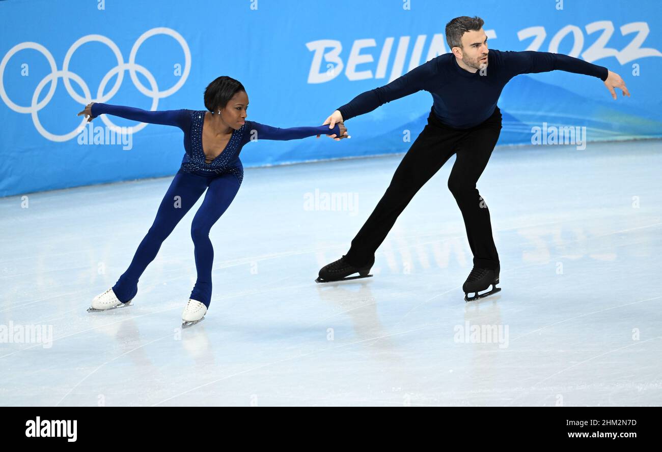 Vanessa james and eric radford hi-res stock photography and images - Alamy