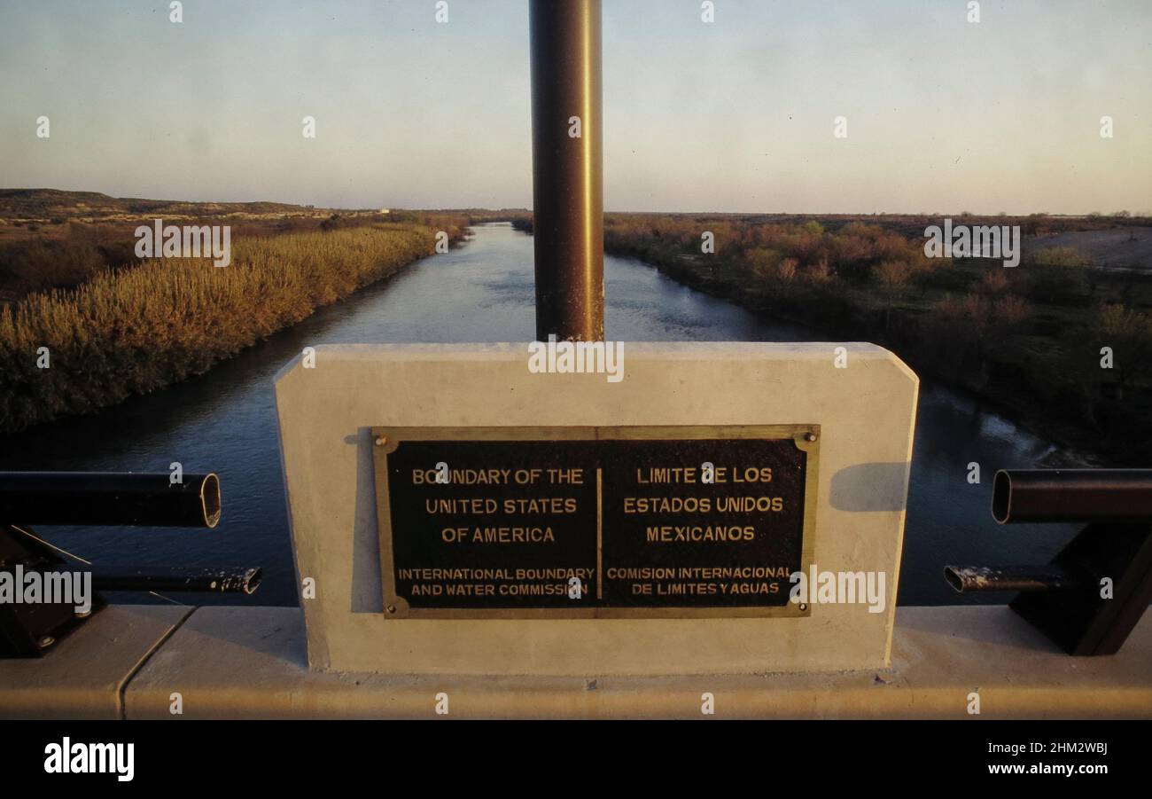 Laredo Texas USA: Marker denoting the border between Mexico and the ...