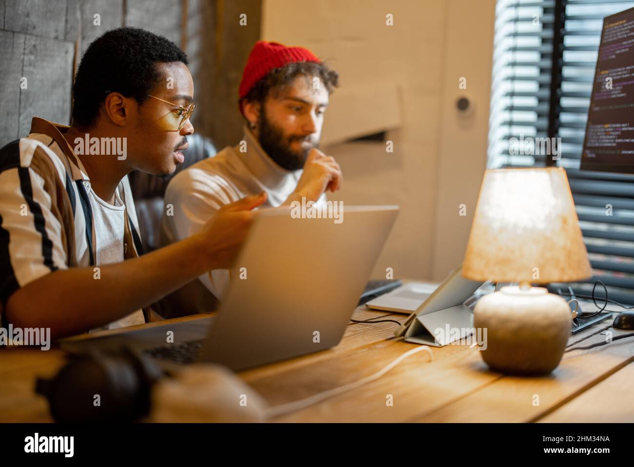 Boring office desk hi-res stock photography and images - Alamy