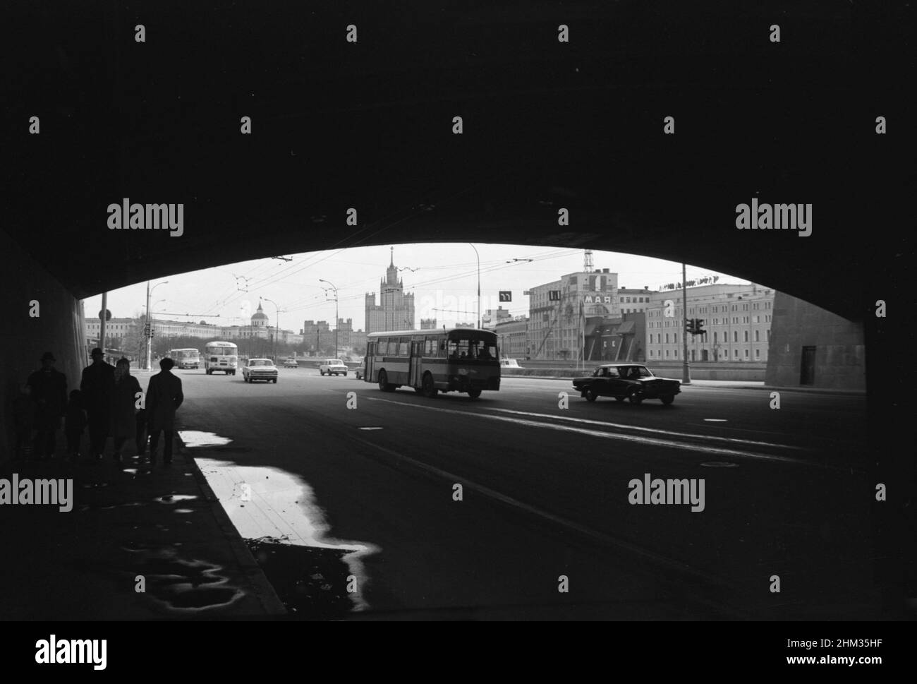 Russia land bridge hi-res stock photography and images - Alamy