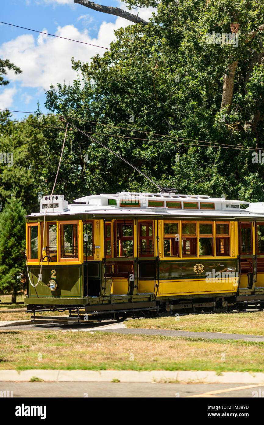 Restored 1900's Geelong Tram,the last of it's kind arrives at the ...