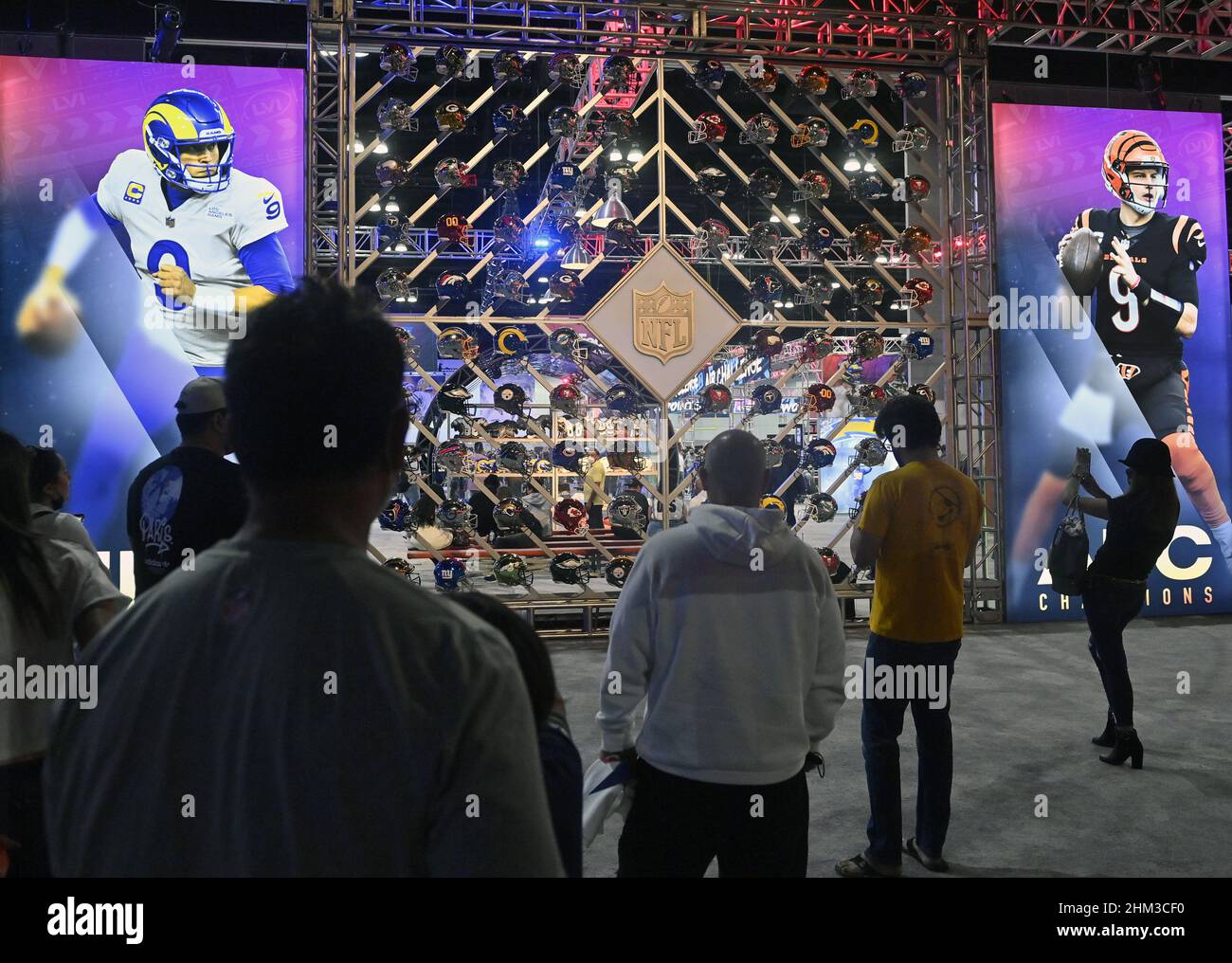Los Angeles, United States. 07th Feb, 2022. Visitors take in a display ...
