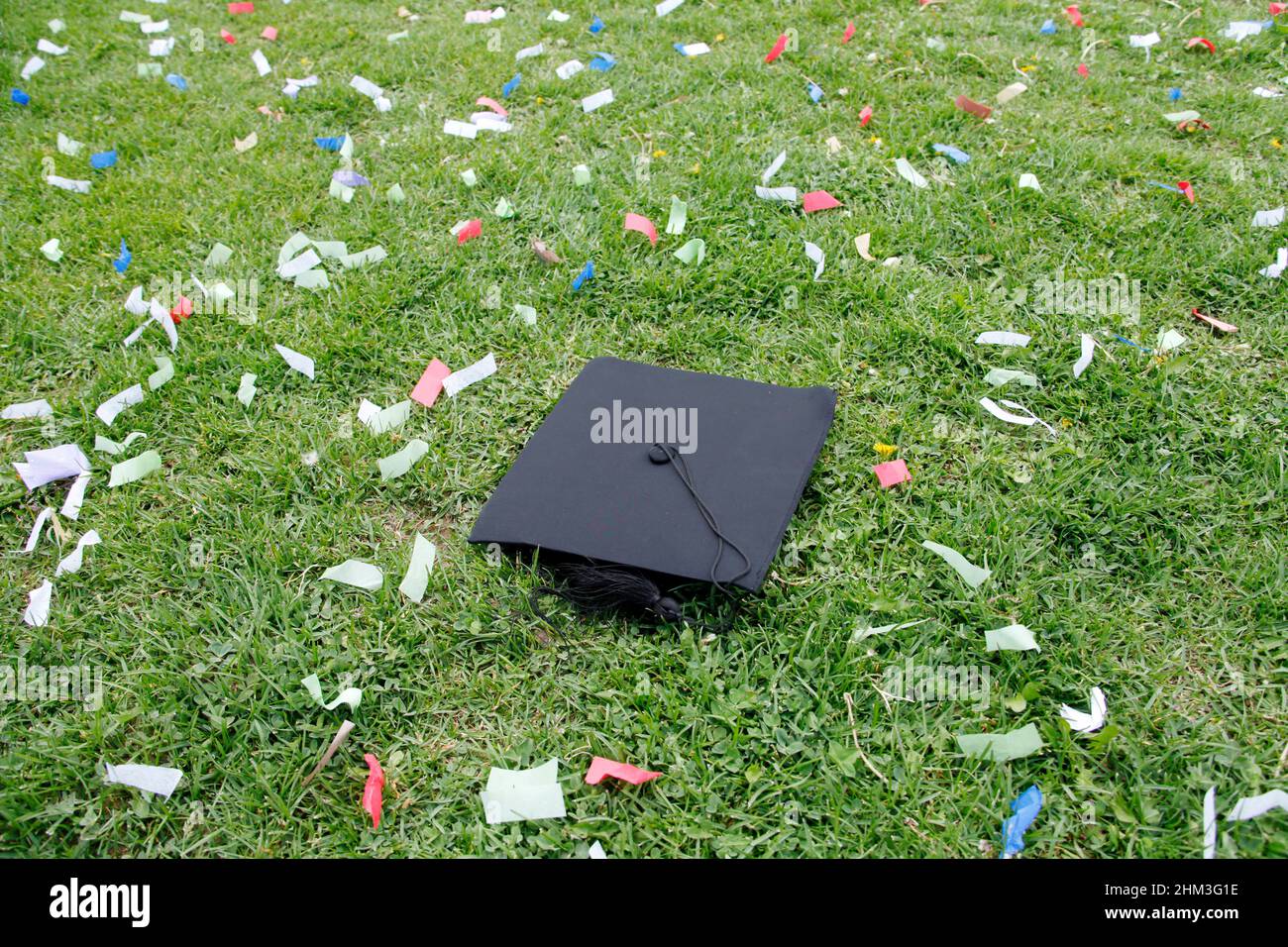 Post graduation certificate hi-res stock photography and images - Alamy
