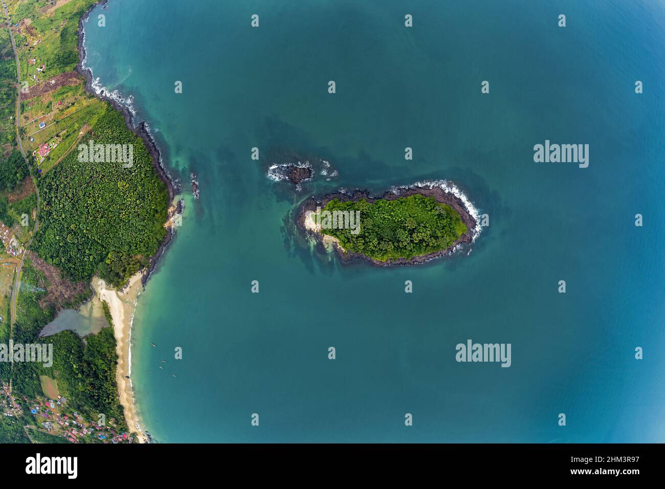 Aerial view of Bureh beach island Stock Photo - Alamy Aerial view of Bureh beach island Stock Photo - Alamy