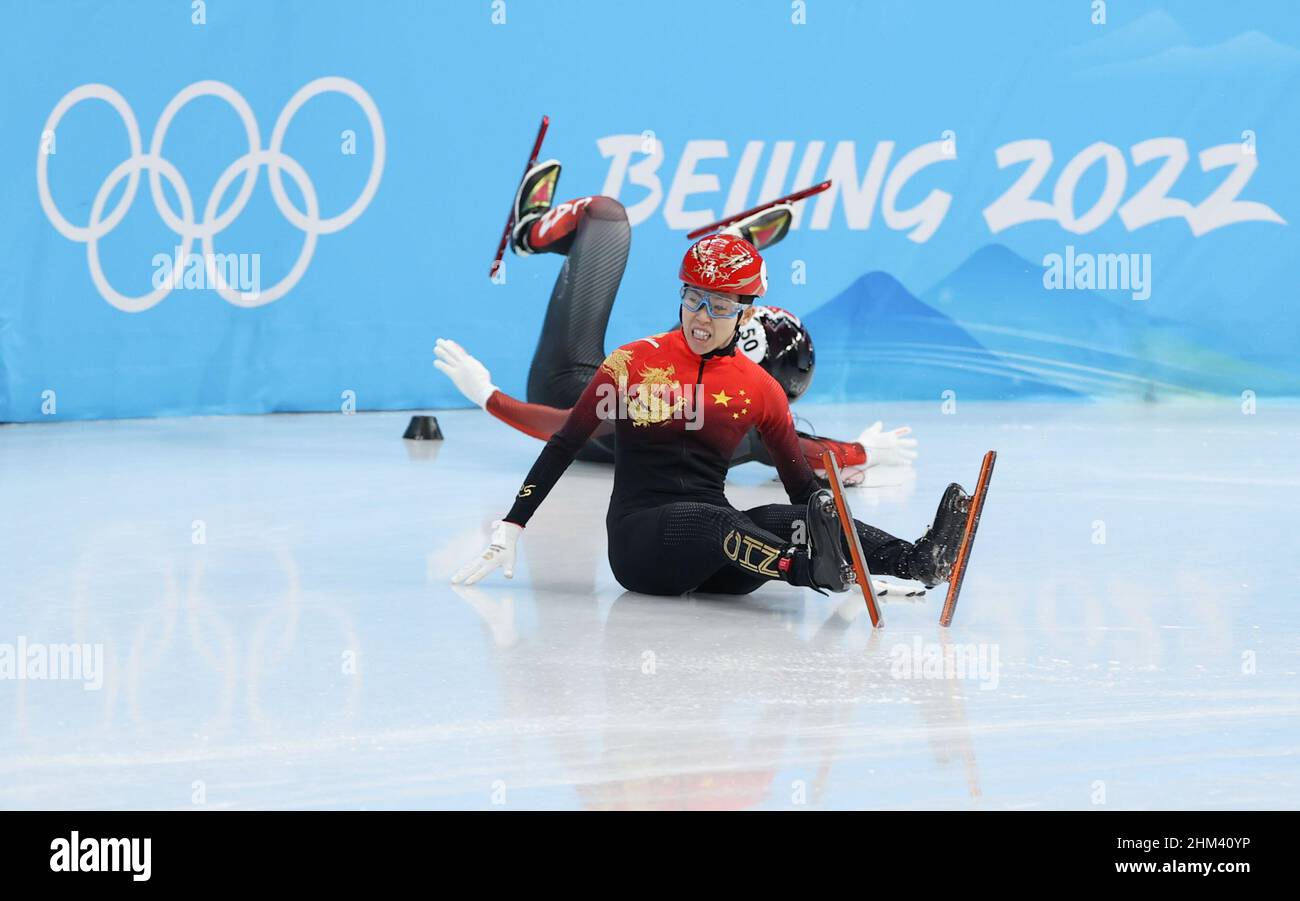 Beijing, China. 7th Feb, 2022. Fan Kexin (front) of China and Alyson ...