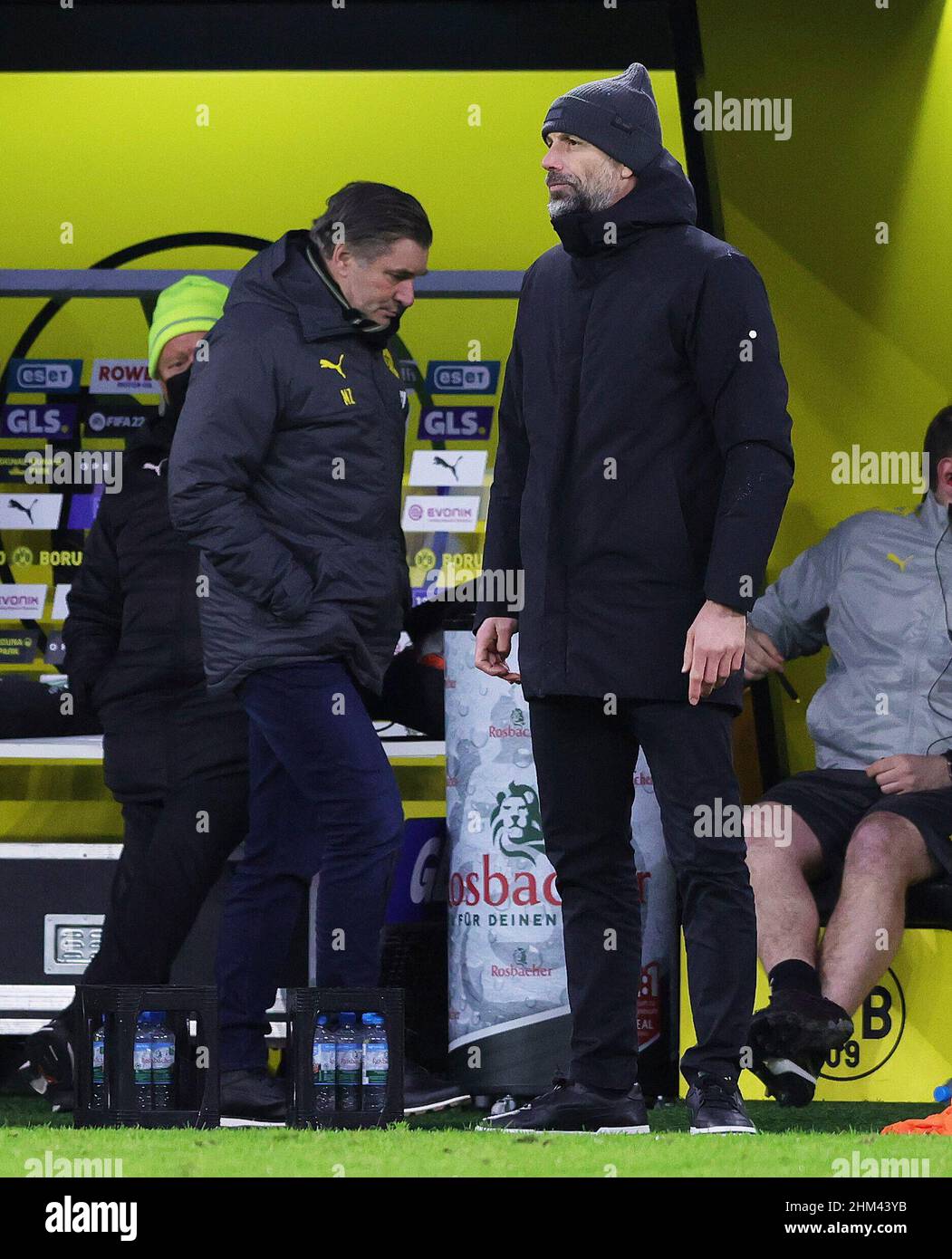 2021 2022 past hi-res stock photography and images - Alamy