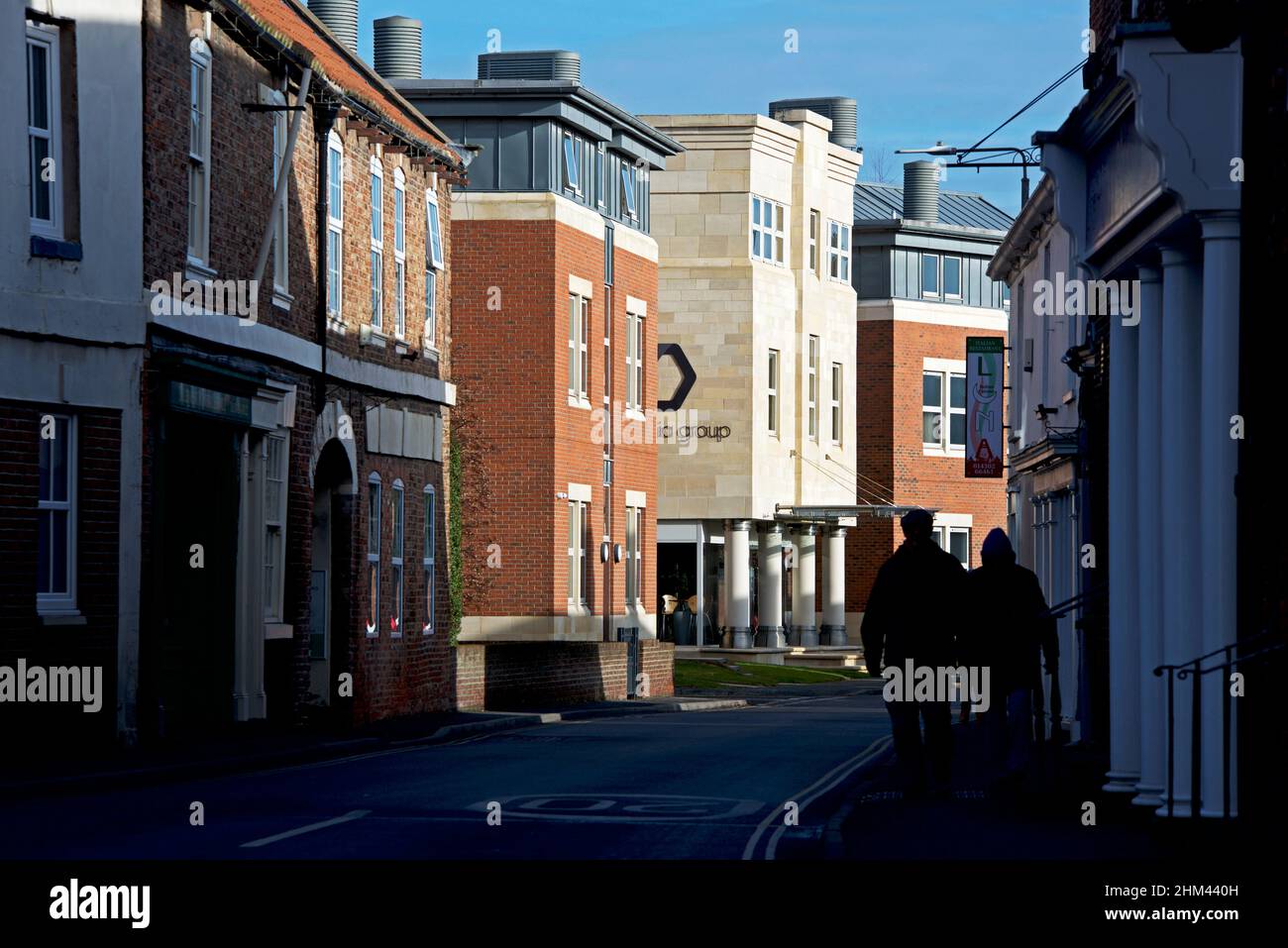 Bridgegate in Howden, with Press Association building, East Yorkshire ...