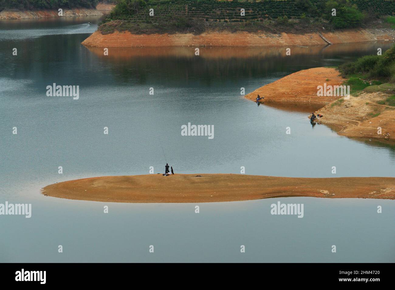 Quay water surface hi-res stock photography and images - Alamy