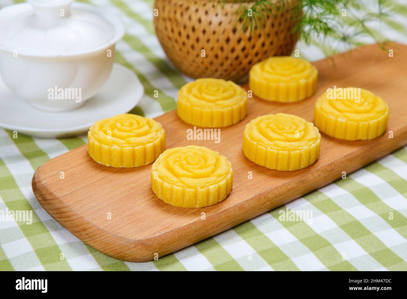 Green bean cake Stock Photo - Alamy