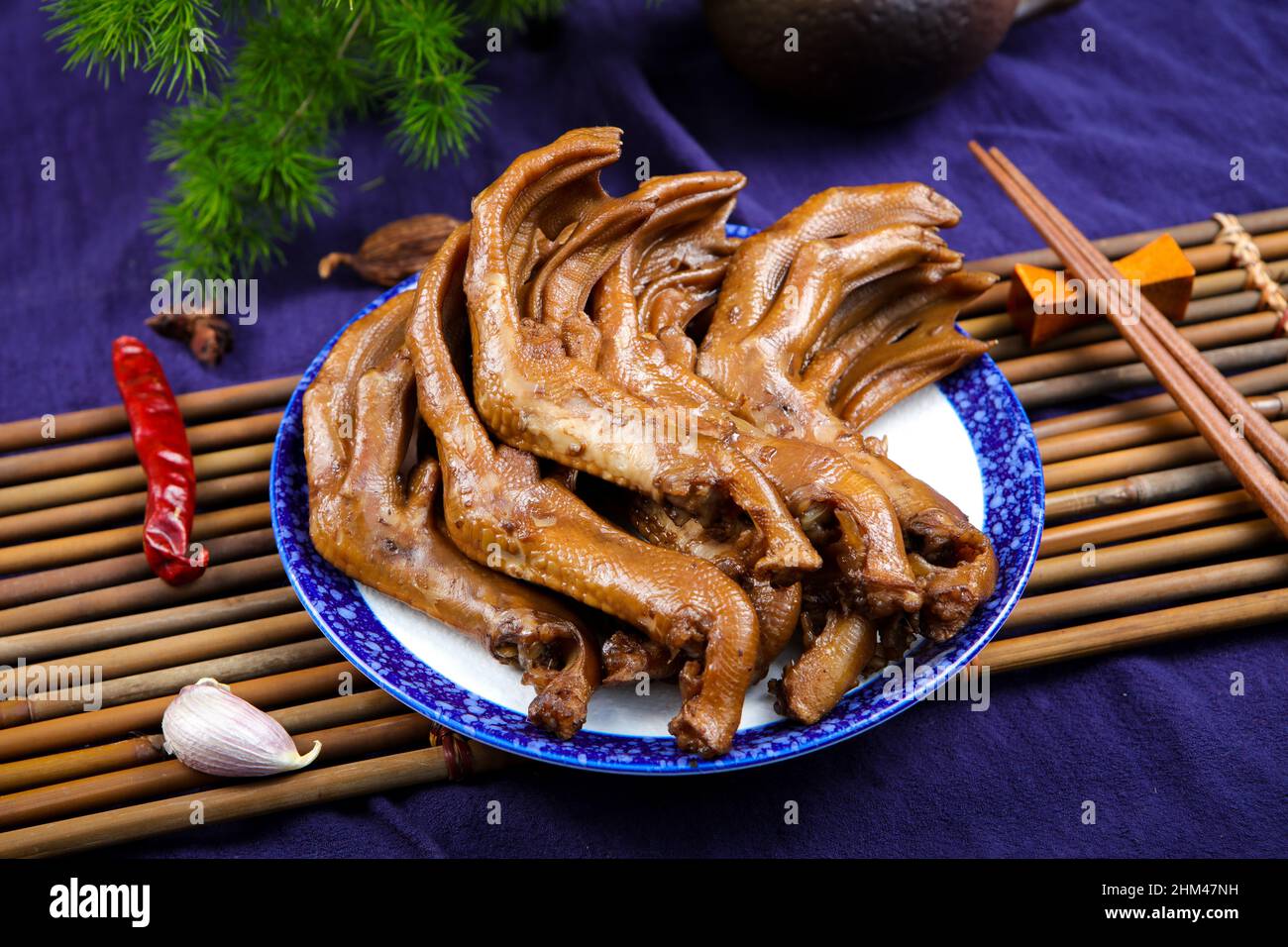 Halogen duck palm Stock Photo - Alamy