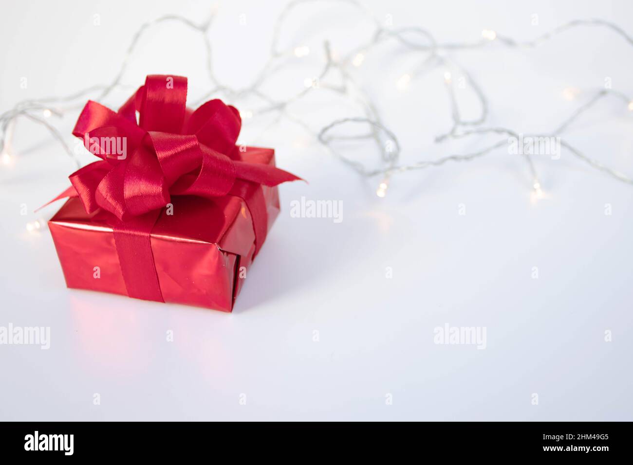 Red satin satin hi-res stock photography and images - Alamy
