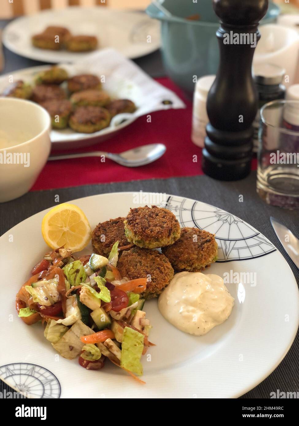 Rice and falafel hi-res stock photography and images - Alamy