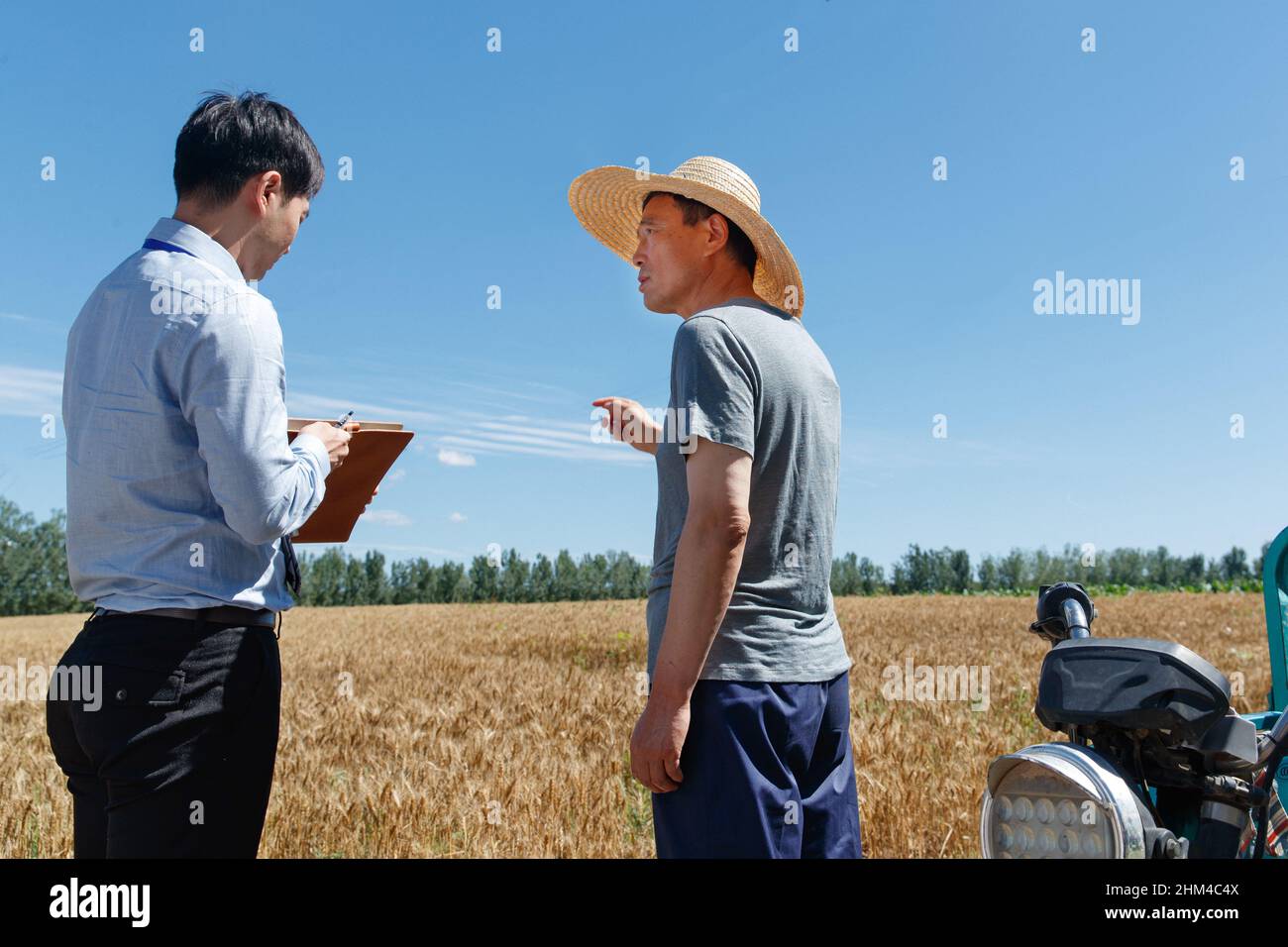 Researchers and farmers in the catcher in communication technology ...