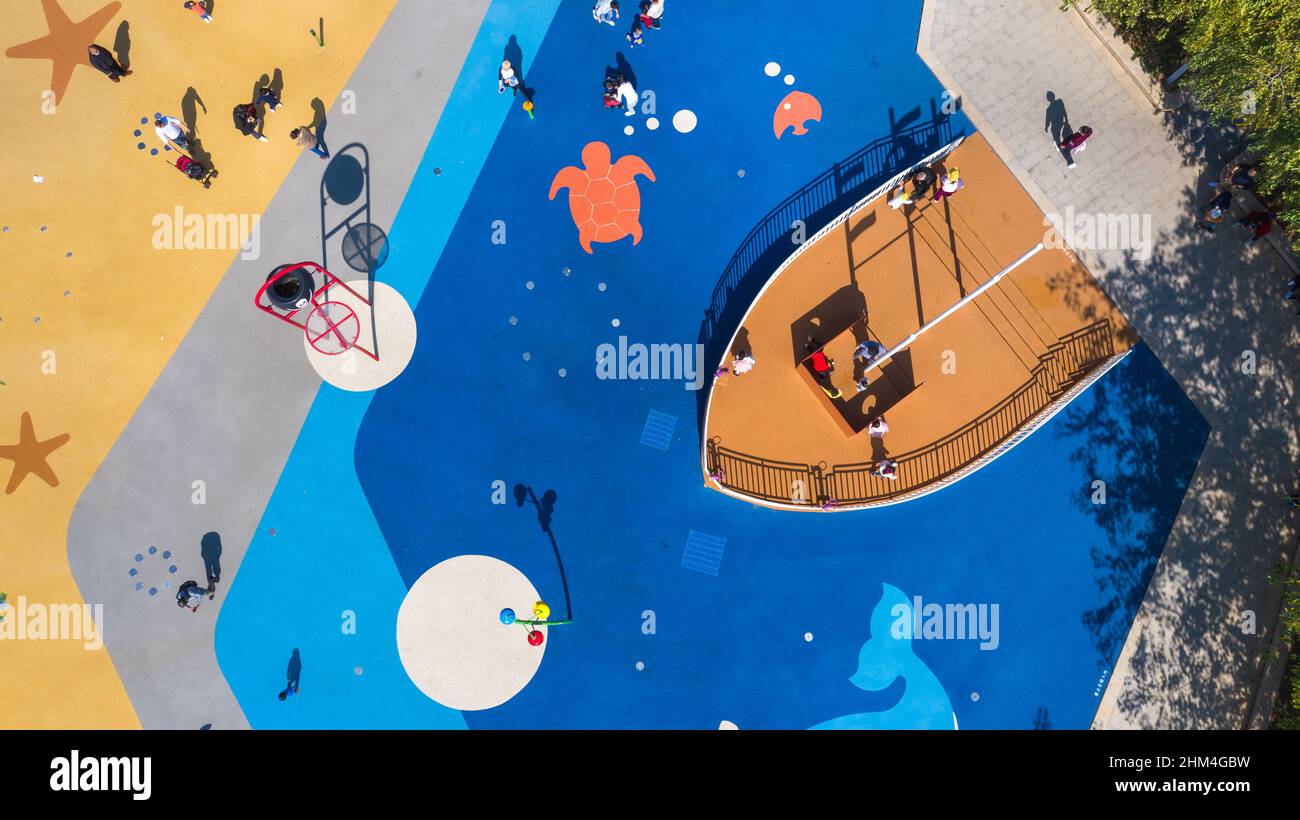 Childrens park hi-res stock photography and images - Alamy