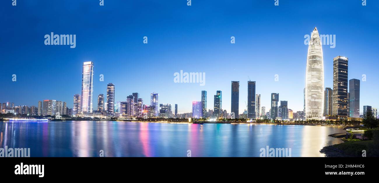 Super first tier city hi-res stock photography and images - Alamy