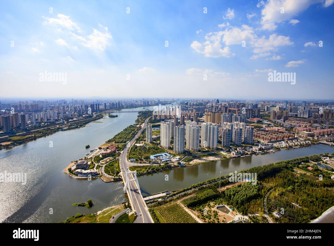 Linyi city hi-res stock photography and images - Alamy