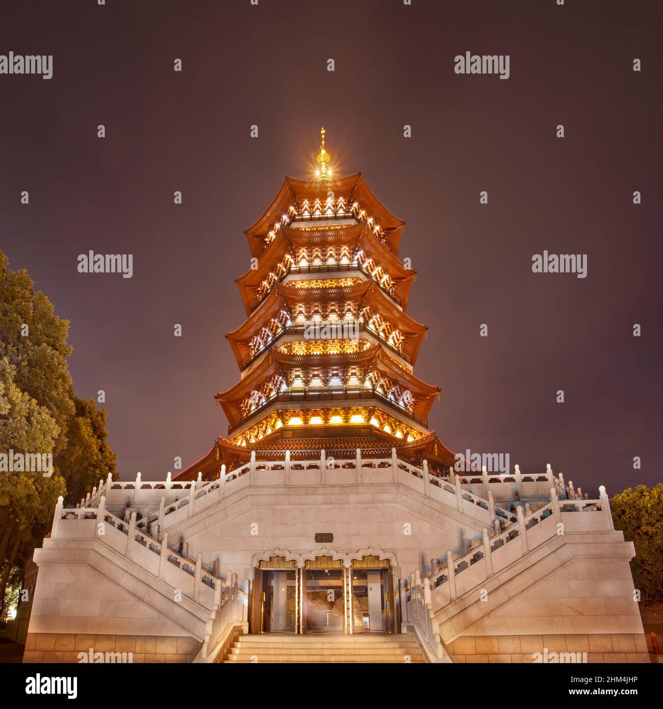 Hangzhou ancient buildings hi-res stock photography and images - Alamy