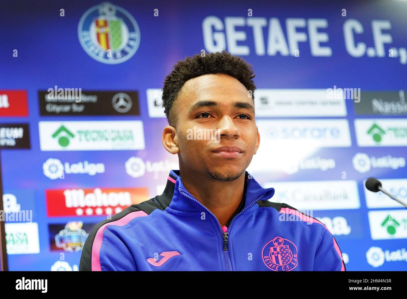 Getafe CF's new player Gaston Alvarez during his official presentation ...