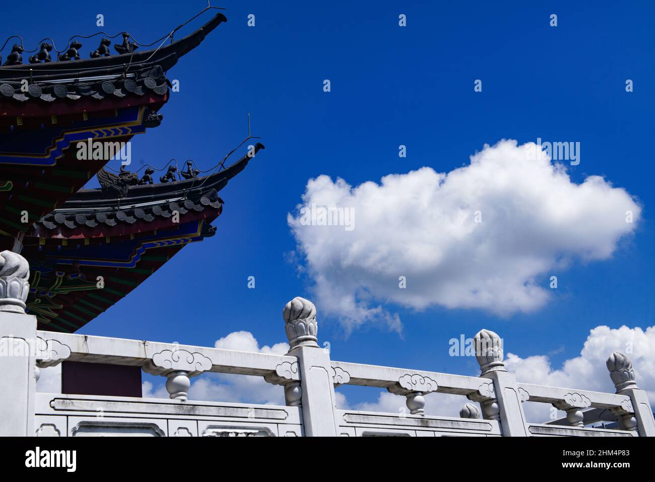 The castle in the traditional Chinese architecture in the eaves Stock ...
