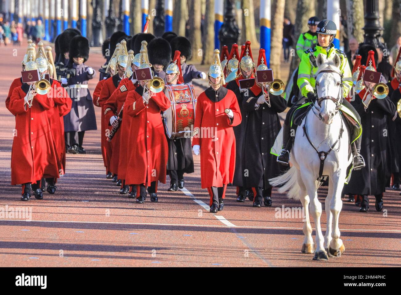 London, UK. 07th Feb, 2022. The 5th Regiment Royal Artillery, with ...
