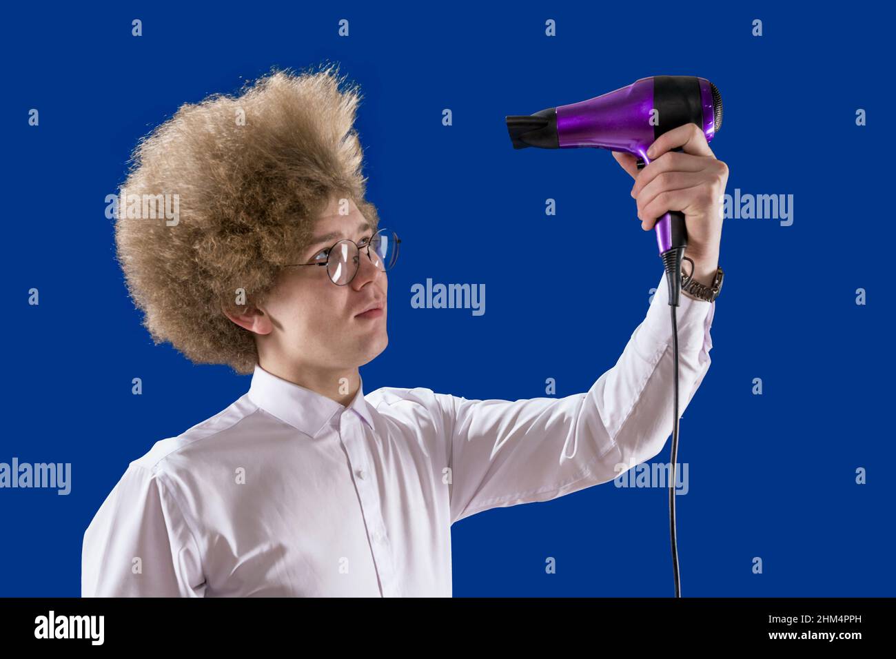 To dry hair. Loser. Humor. Funny student. Shaggy guy. Handsome red ...