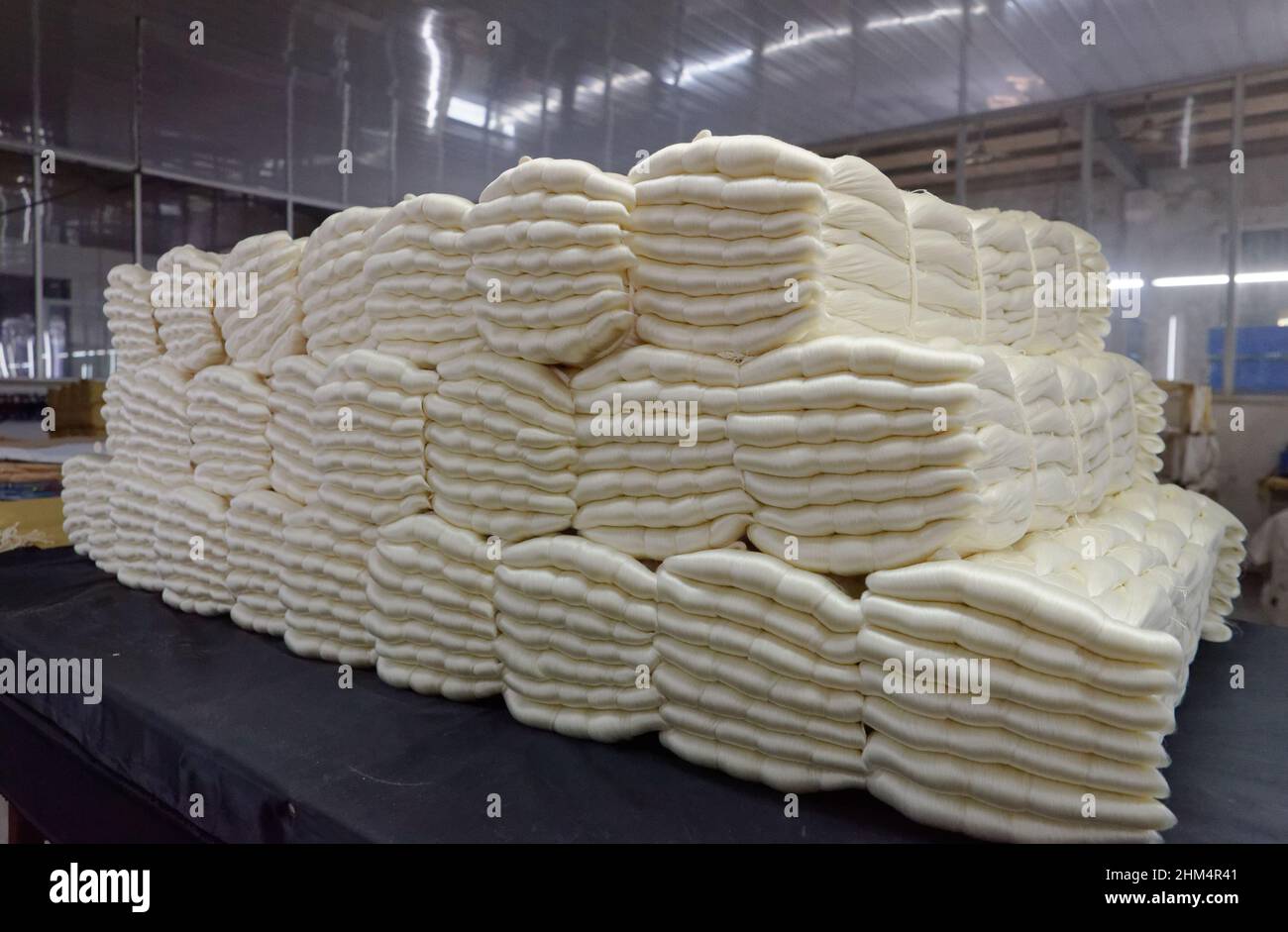 Silk processing hi-res stock photography and images - Alamy