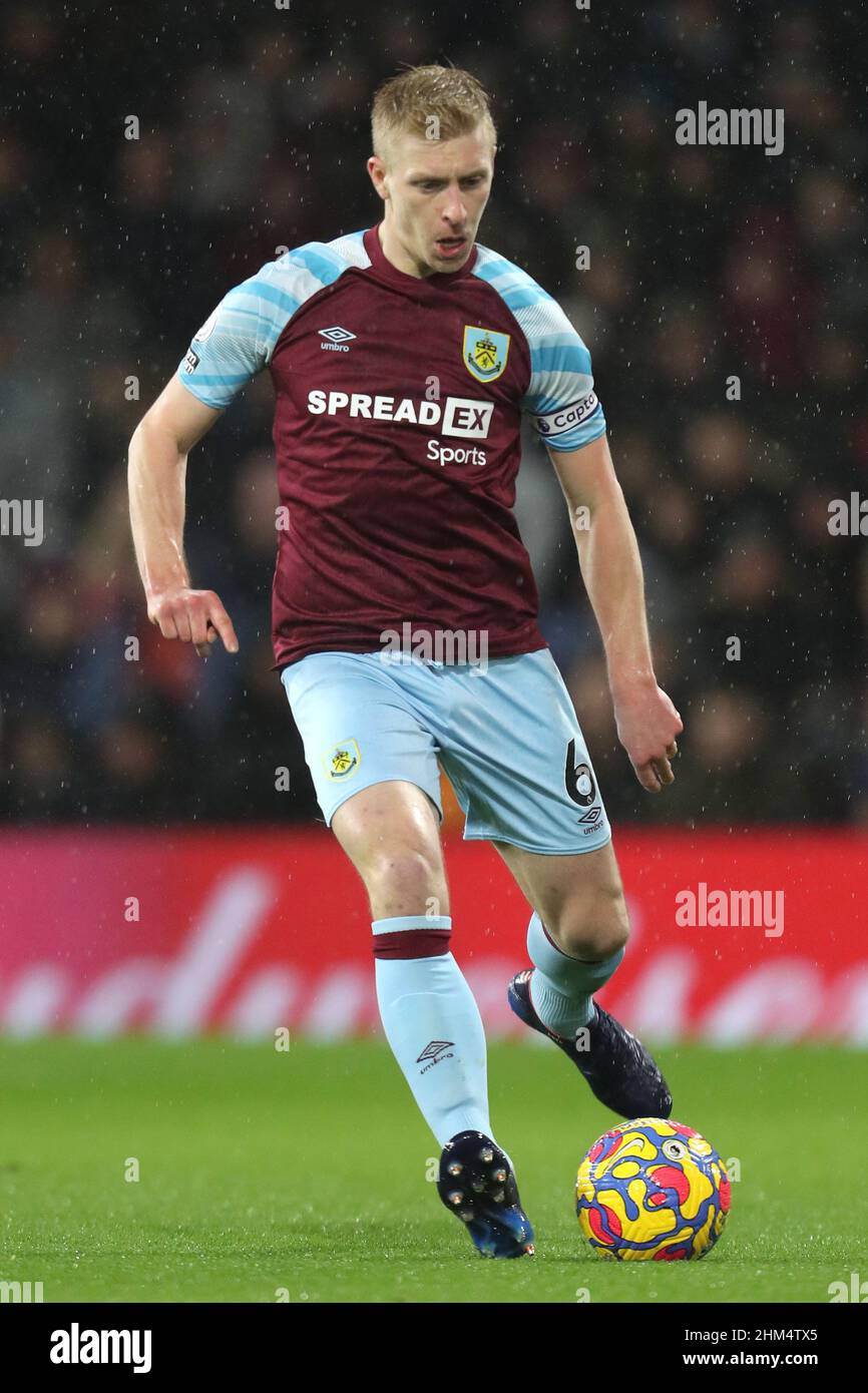 BEN MEE, BURNLEY FC, 2022 Stock Photo - Alamy