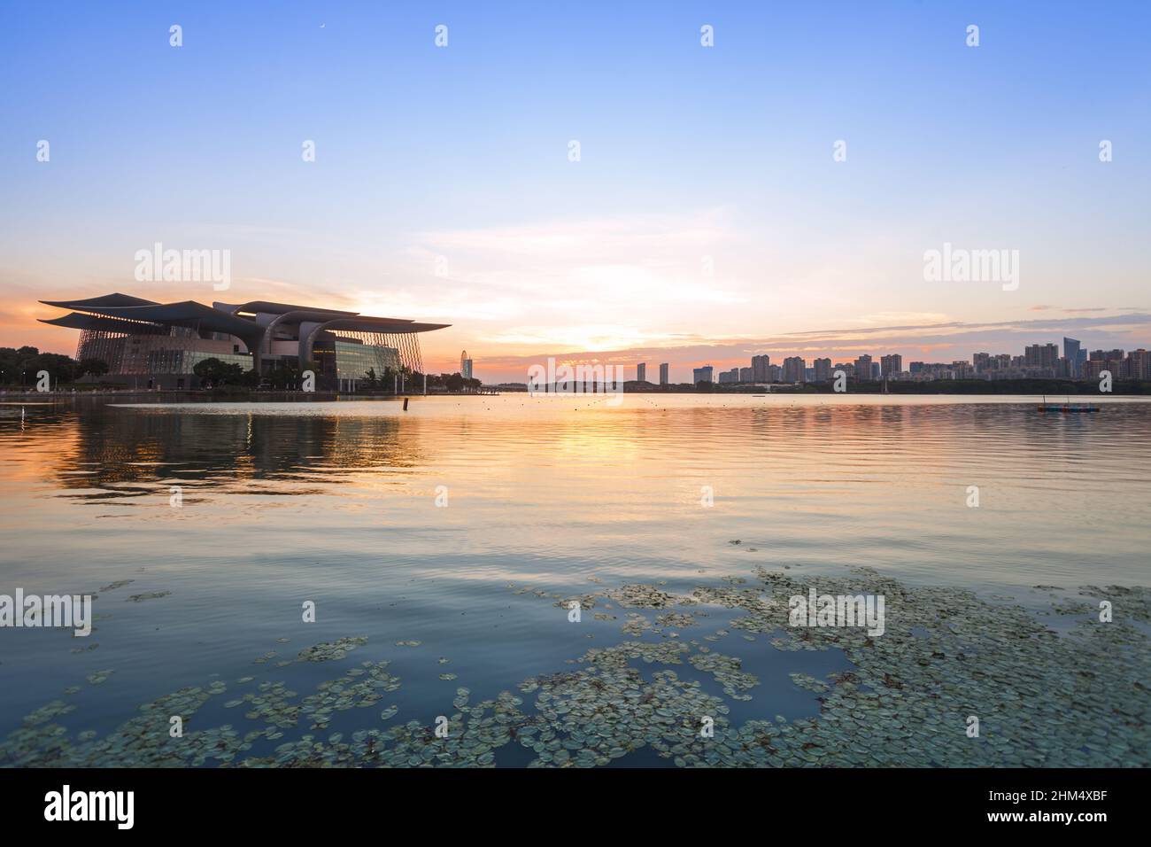 Wuxi taihu theatre hi-res stock photography and images - Alamy