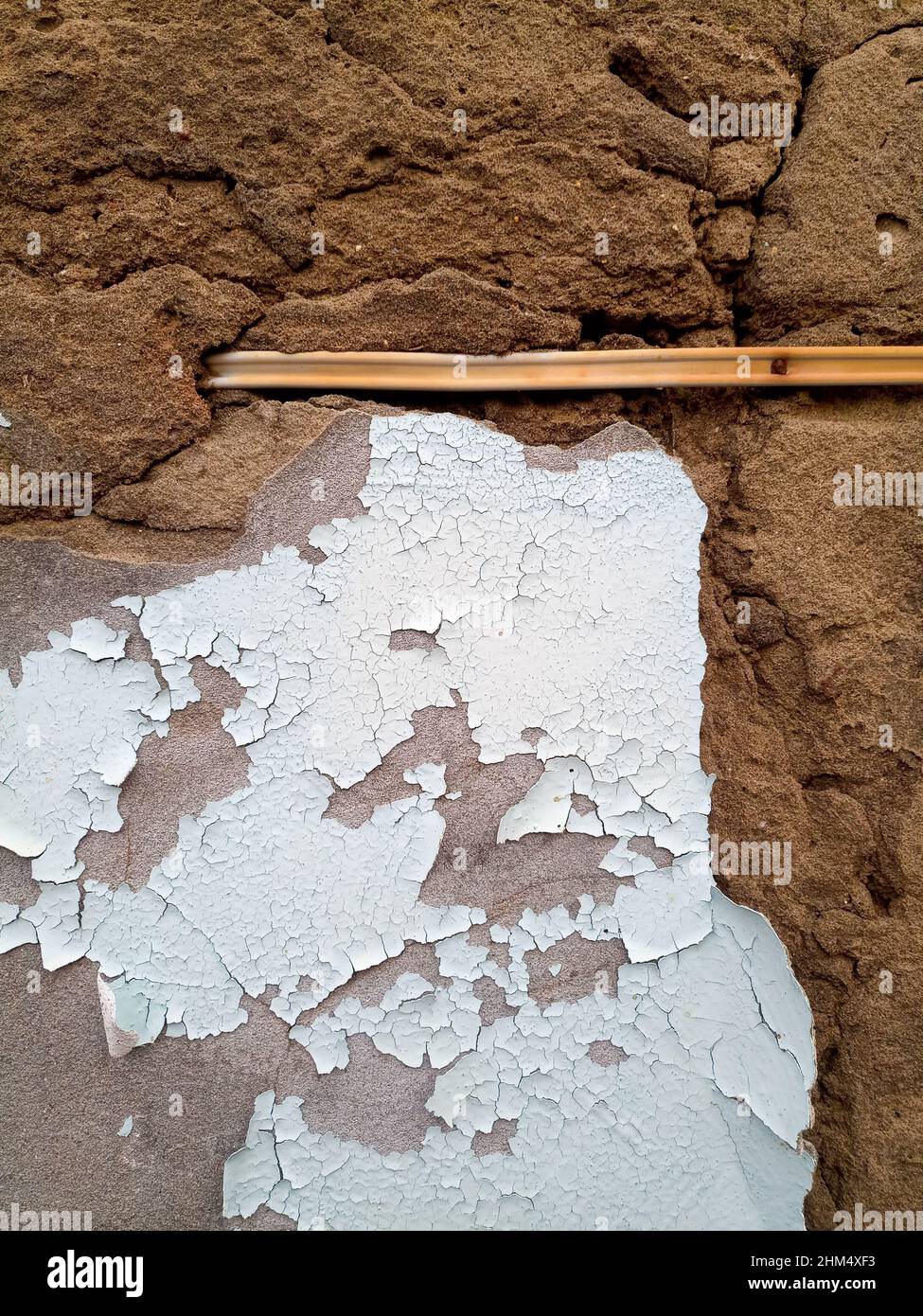 Old electrical wiring in a collapsing wall Stock Photo - Alamy