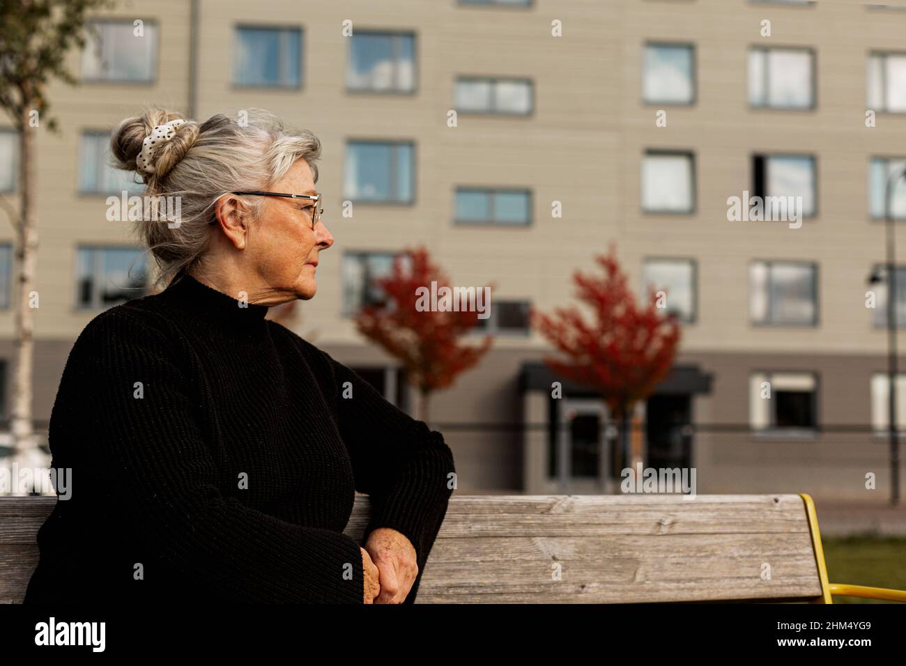 Urban senior style hi-res stock photography and images - Alamy