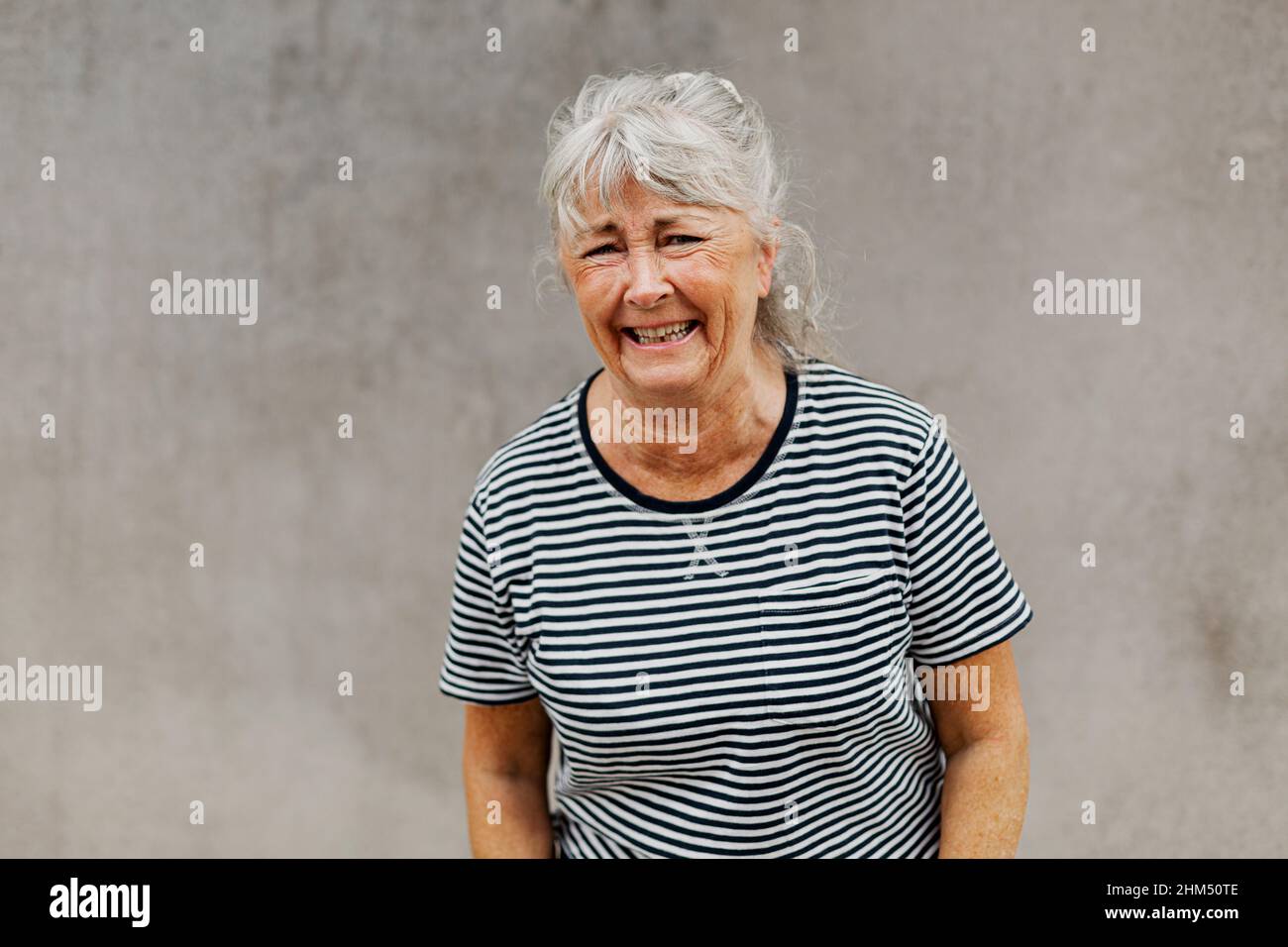 Senior women activity hi-res stock photography and images - Alamy