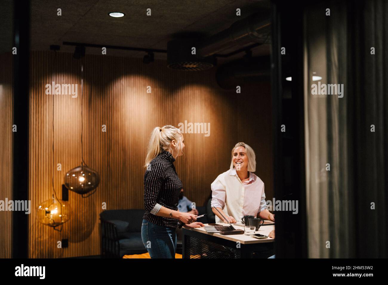 Owner office hi-res stock photography and images - Alamy
