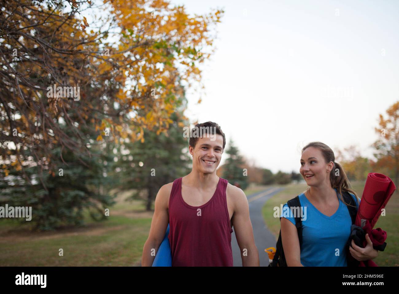 Working out together hi-res stock photography and images - Alamy