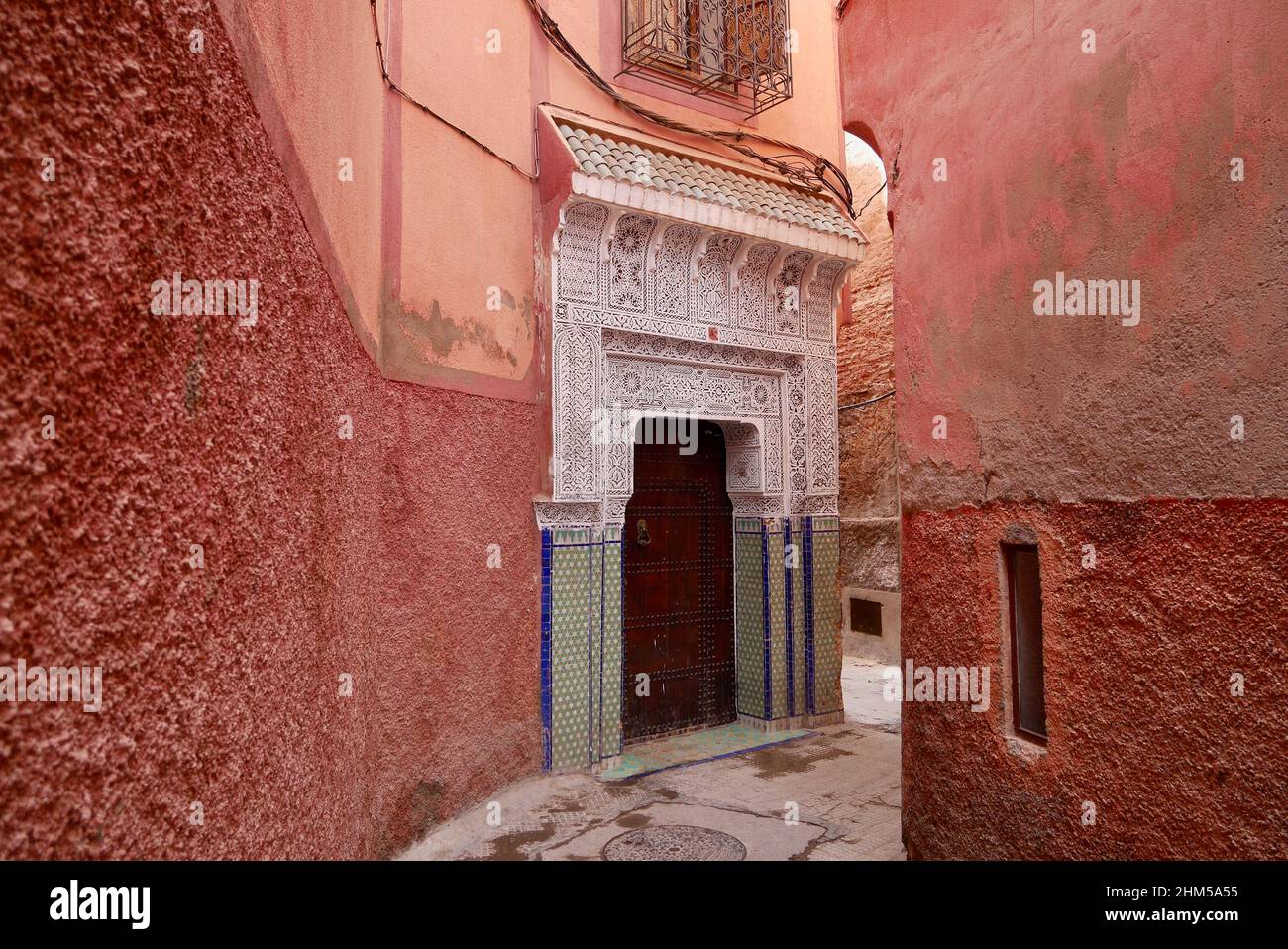 Stucco moroccan arabic hi-res stock photography and images - Alamy