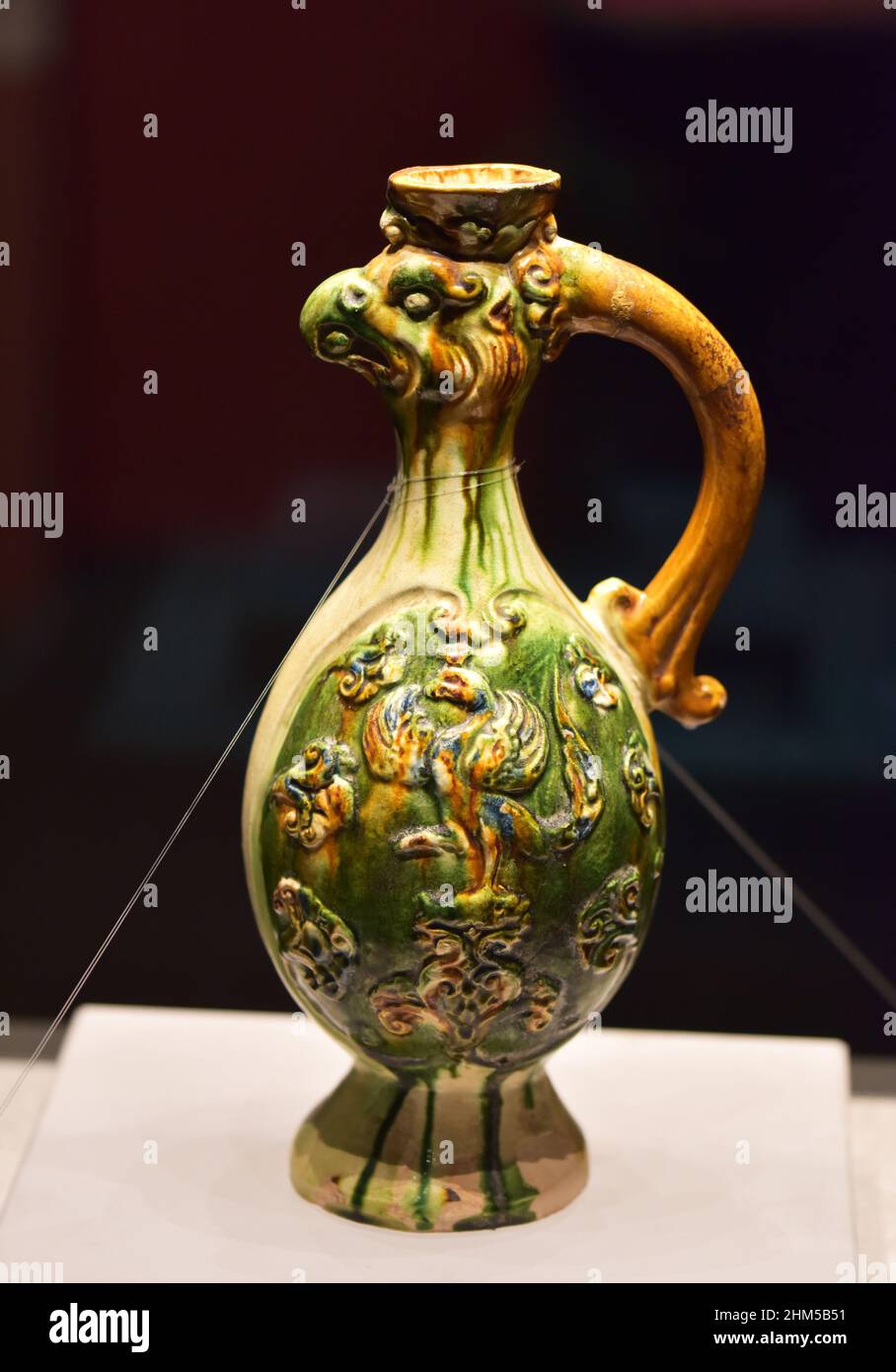 Tang tricolor hi-res stock photography and images - Alamy