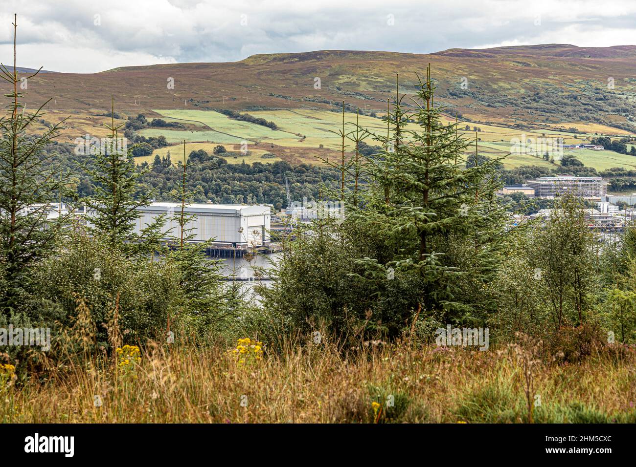 HMNB Clyde nuclear submarine base beside Gare Loch at Faslane, Argyll ...