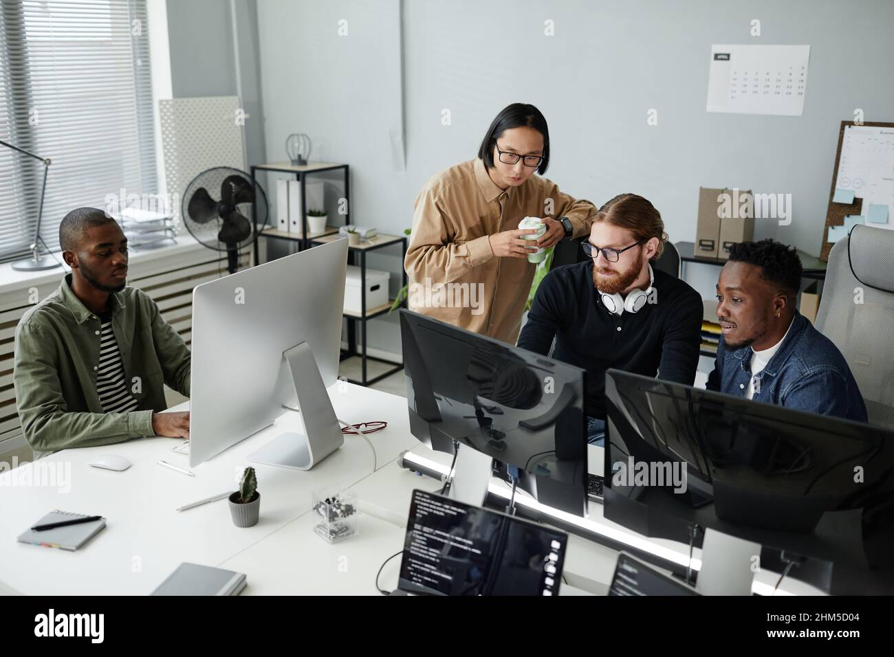 Rscreen hi-res stock photography and images - Alamy