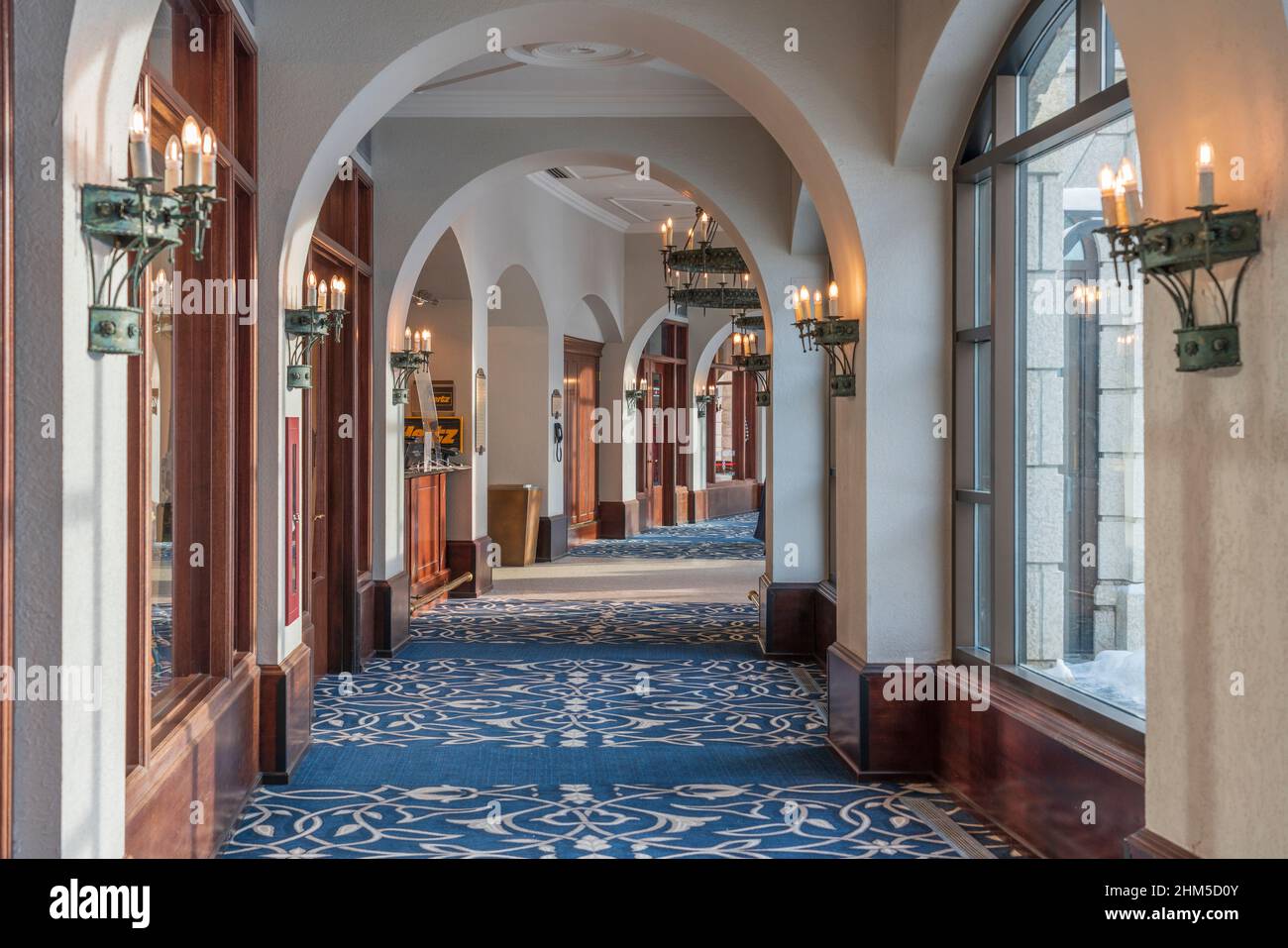 Chateau interior hi-res stock photography and images - Alamy