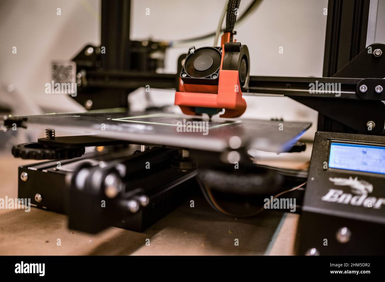 3D Printer working in studio Stock Photo - Alamy