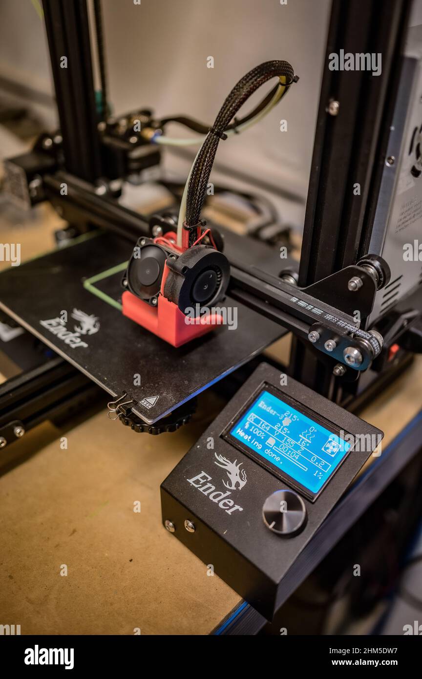 Computer program 3d printer hi-res stock photography and images - Alamy