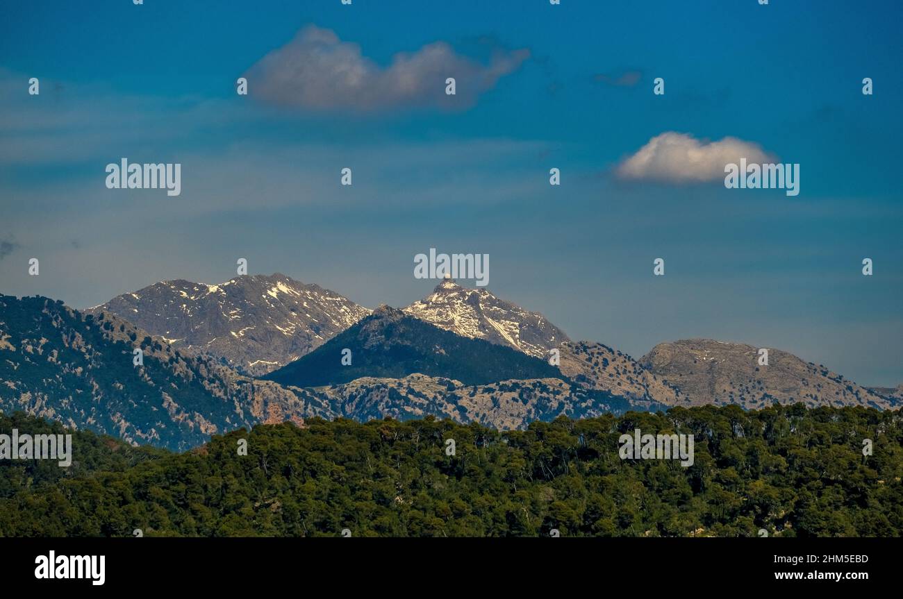 Highest mountain on the island of mallorca hi-res stock photography and ...