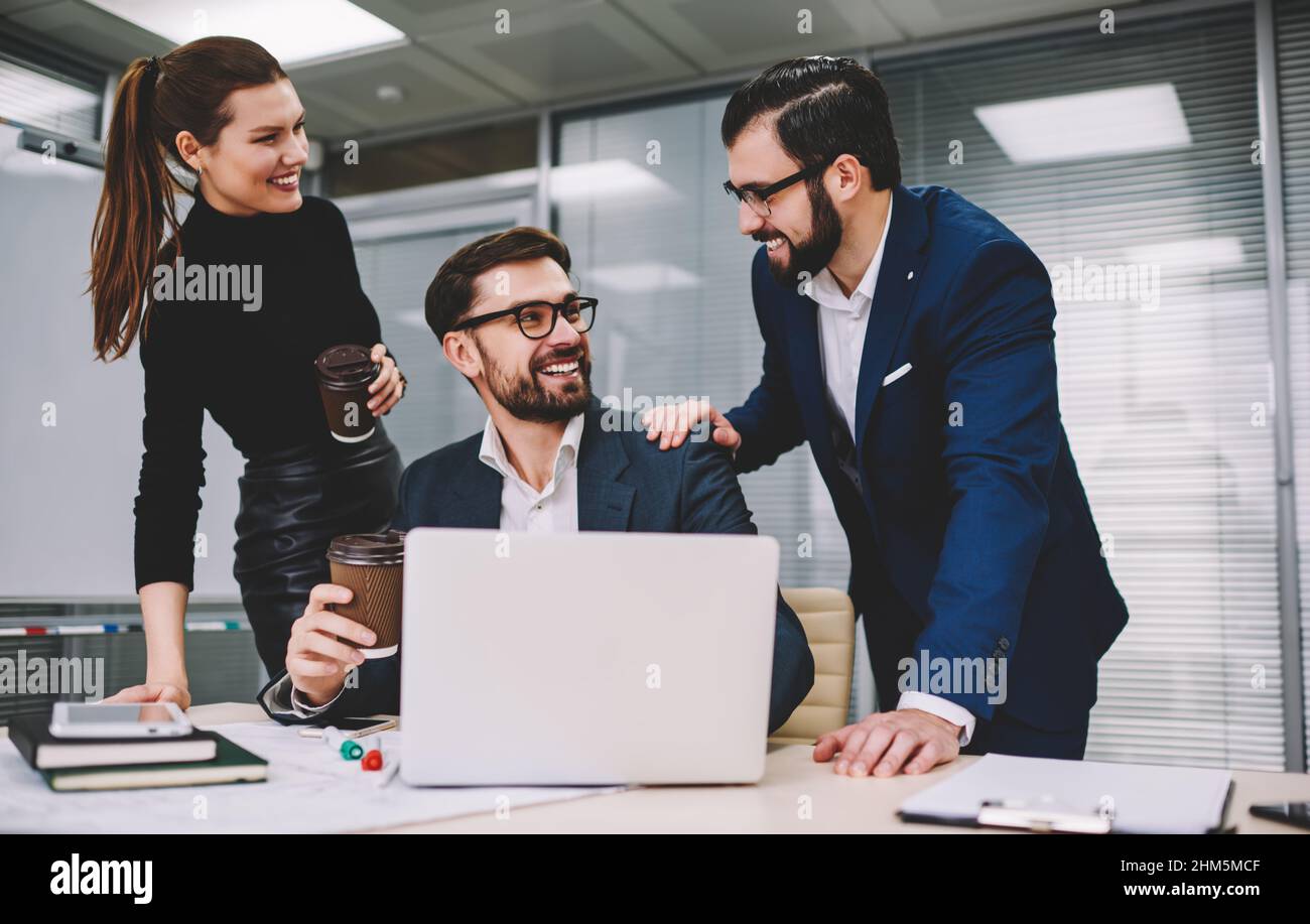 Supporting man hi-res stock photography and images - Alamy