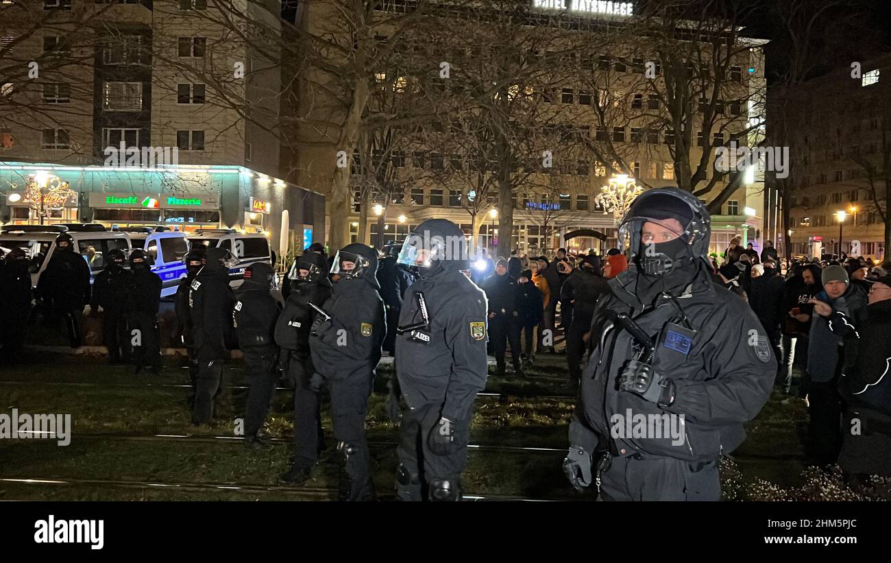 Magdeburg, Germany. 07th Feb, 2022. Police officers stand by during a ...